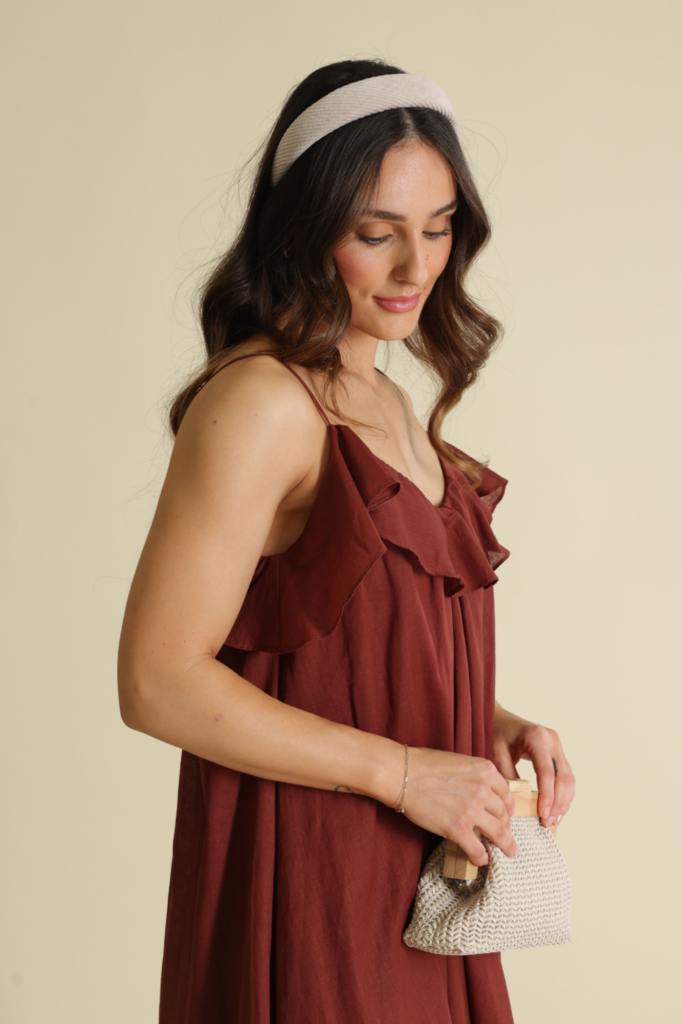 The Morgan & Taylor Noel Headband in Beige – MORGAN & TAYLOR